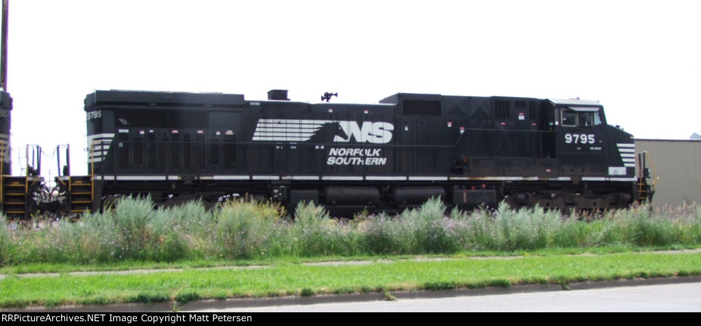 NS 9795